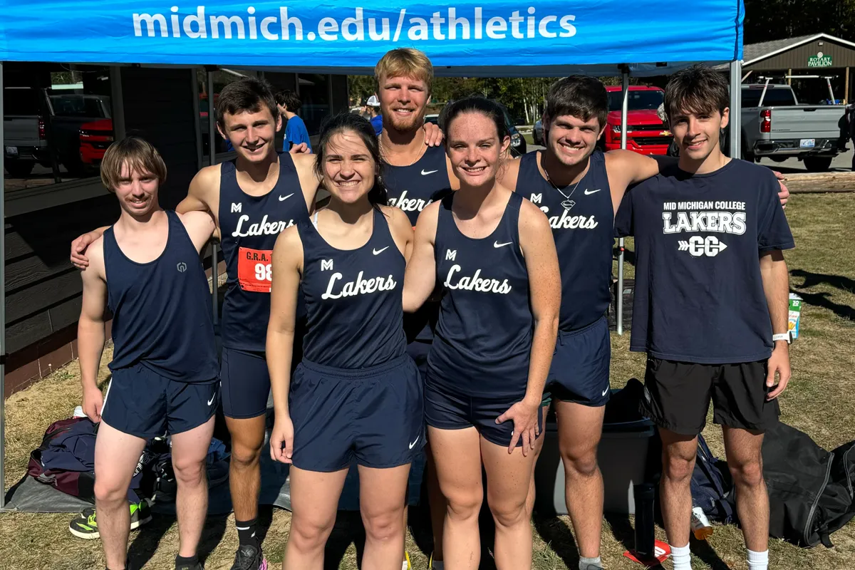 Mid’s Cross Country Teams Experience Success